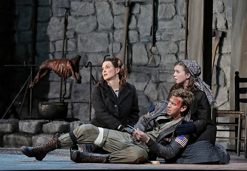 Opening act: Baritone with SF Opera begins career at center stage