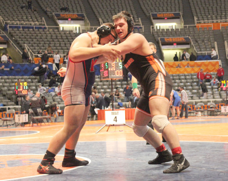 WRESTLING: Kent places third at state tourney