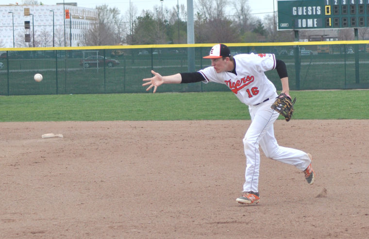BASEBALL: EHS claws back to defeat Lancers