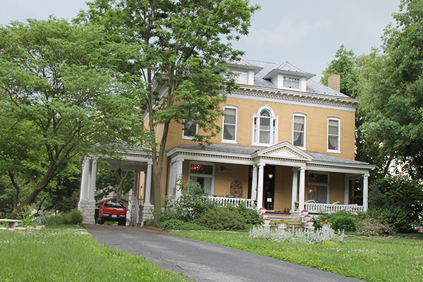 Alton's Beall Mansion honored