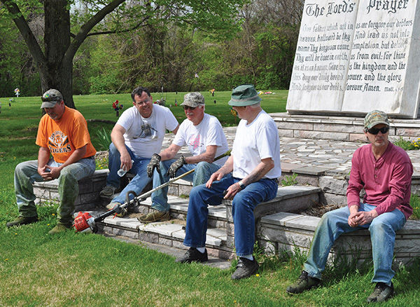Volunteers continue cemetery work