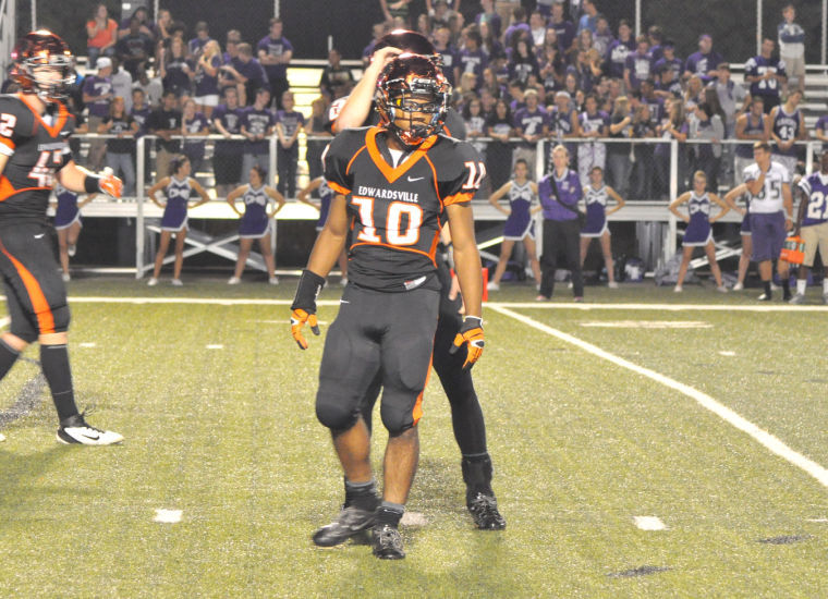 FOOTBALL: Tigers roll over the Kahoks