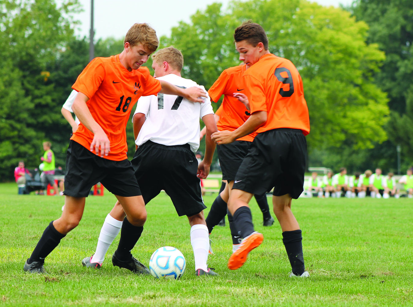 BOYS' SOCCER: Edwardsville takes second place in Alton
