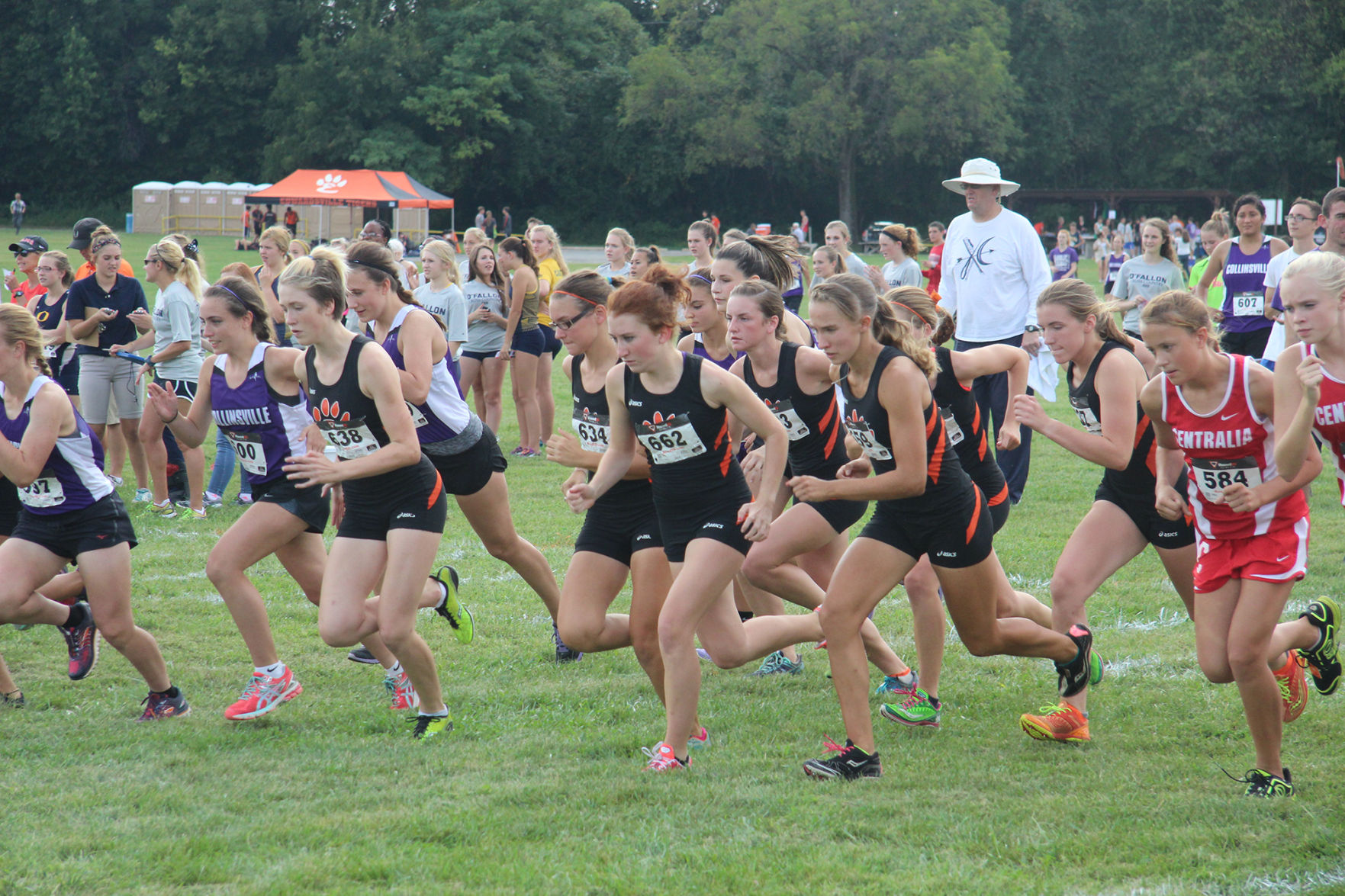 CROSS COUNTRY: Edwardsville wins both races at Tiger Fall Classic