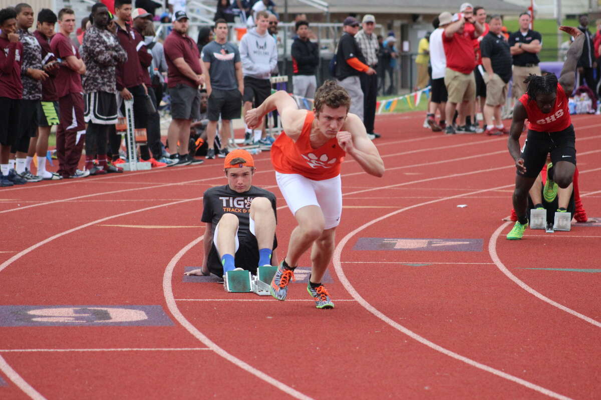 BOYS' TRACK AND FIELD: Edwardsville finishes second in sectional