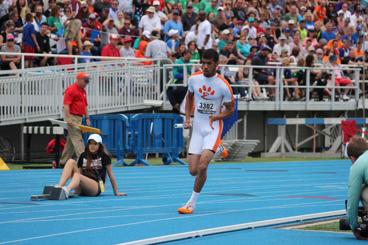 BOYS' TRACK AND FIELD: Edwardsville finishes second at state meet