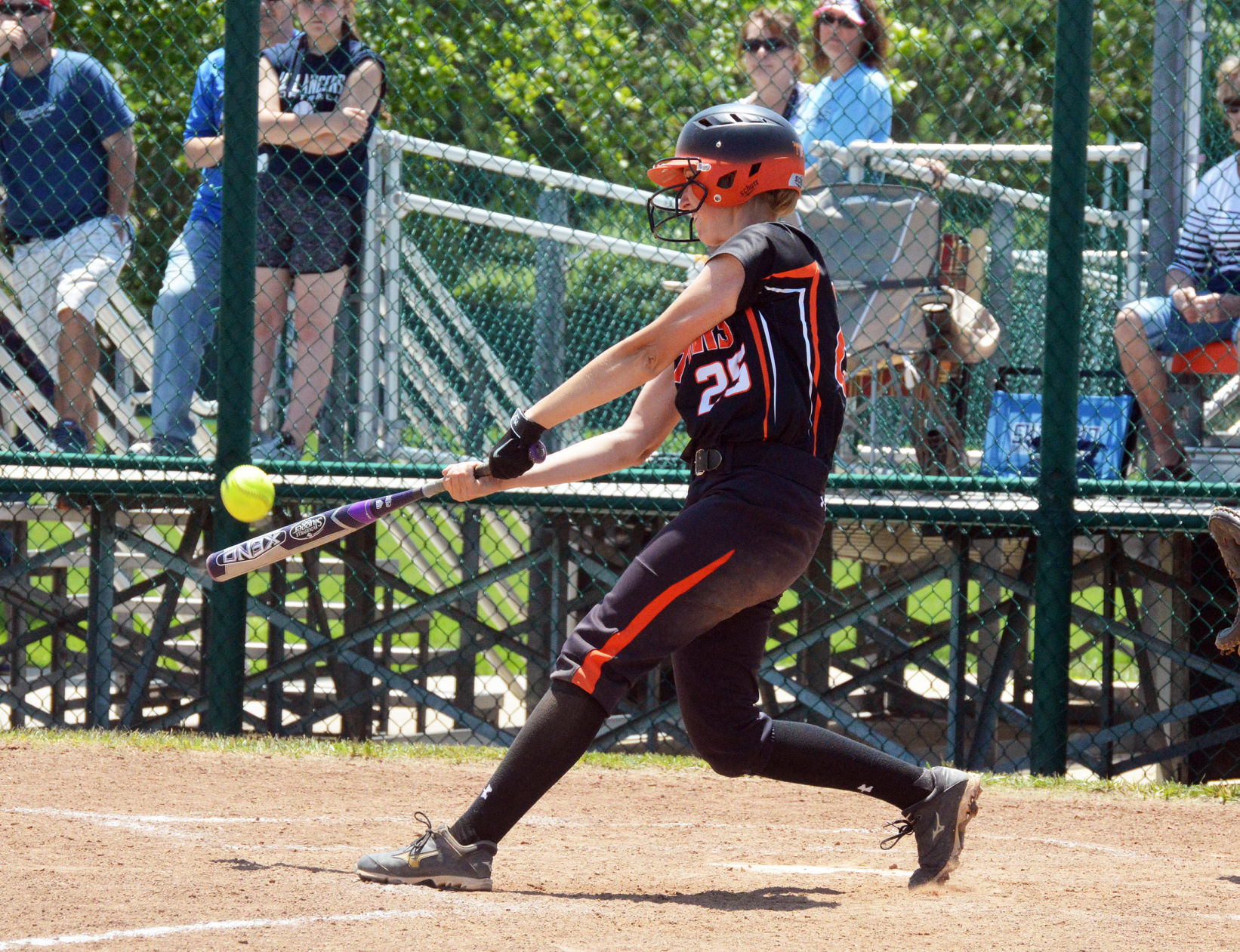 SOFTBALL: EHS rallies to stun East for regional title