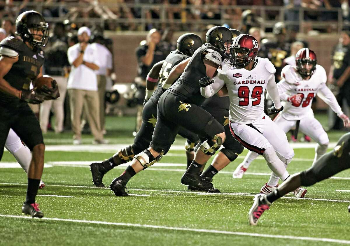 From England to the UIW football field
