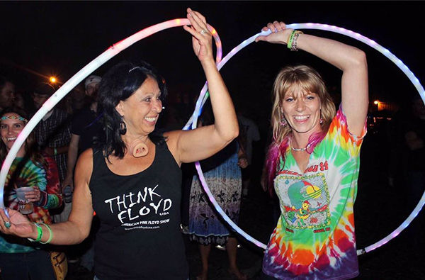 It's the return of the hula hoop