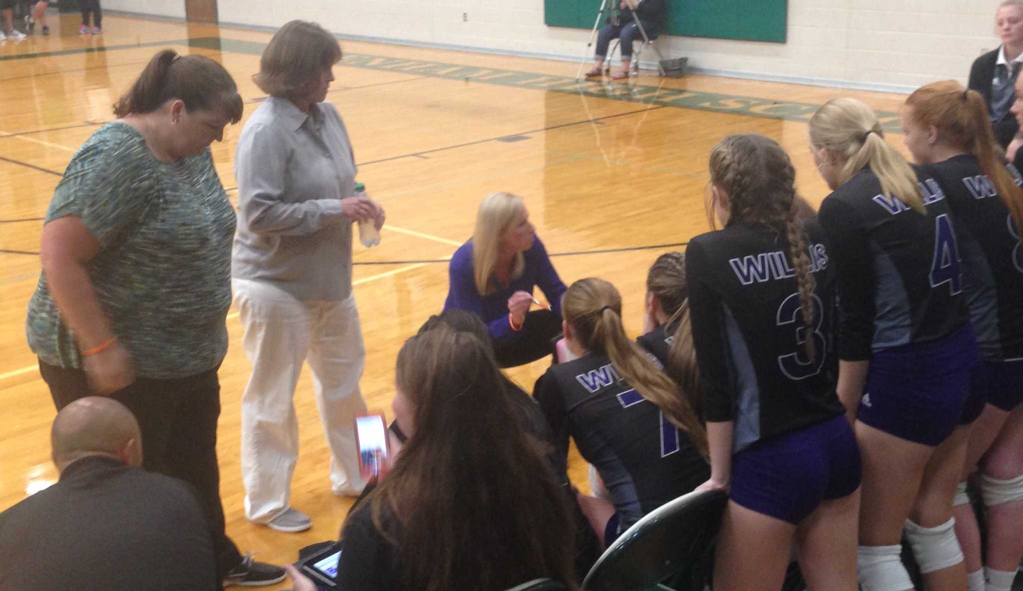VOLLEYBALL: Willis falls to Leander Rouse in bi-district playoffs