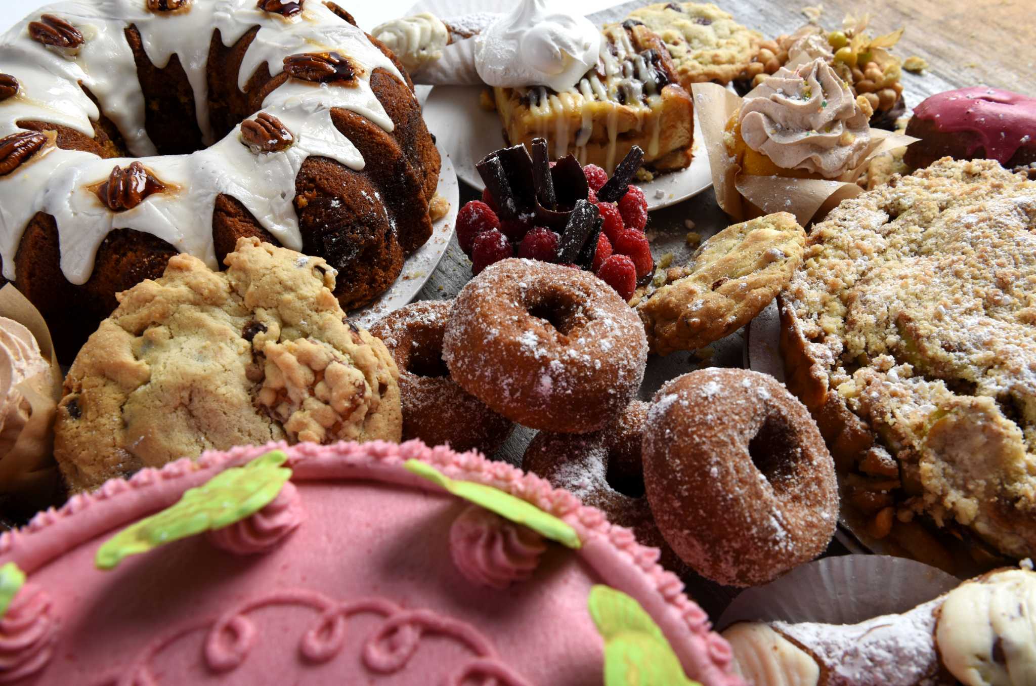 Treat Yourself: 10 local drool worthy desserts