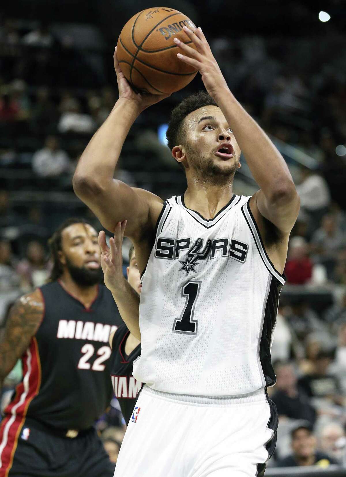 Spurs' Kyle Anderson odd man out — for now