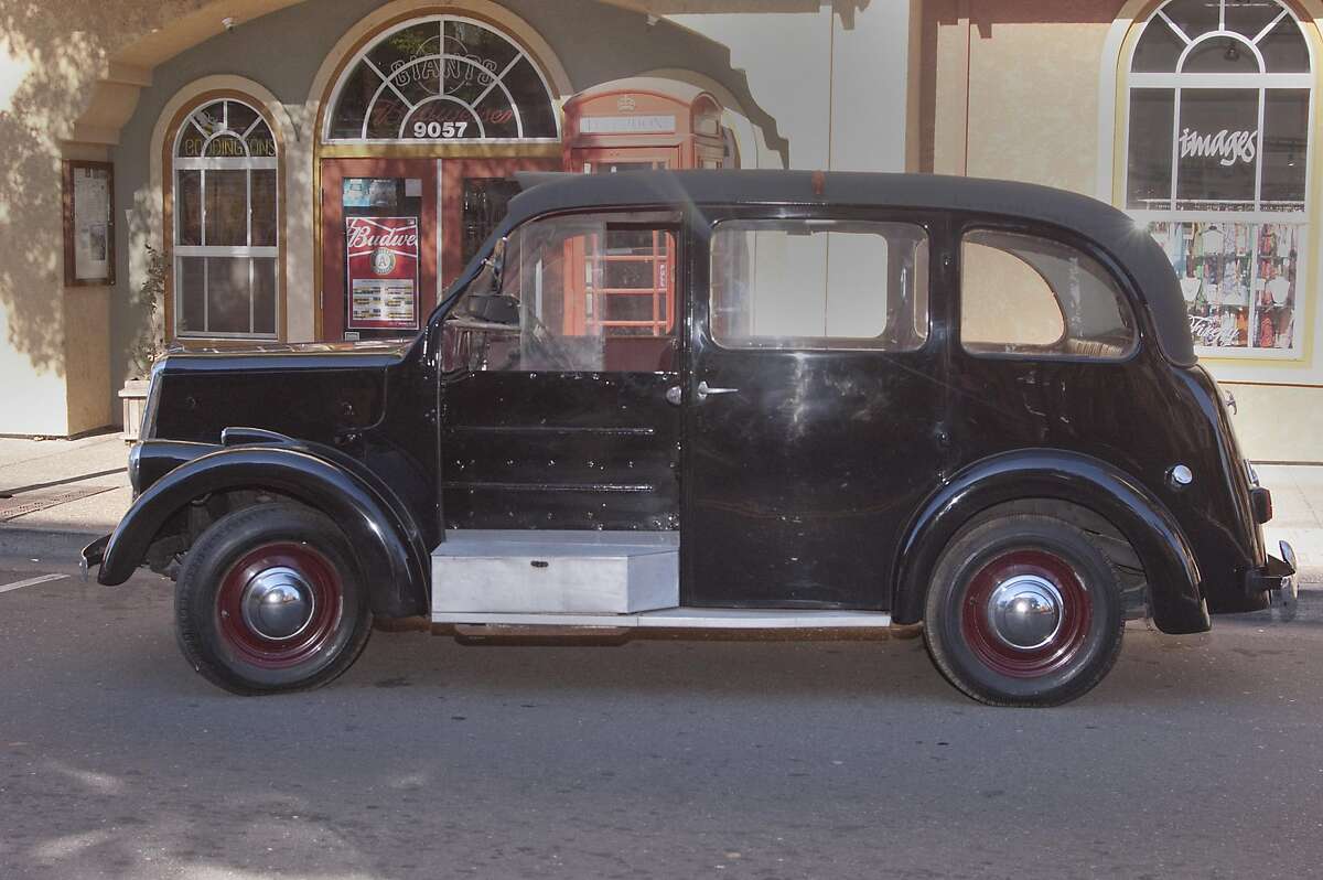 1955 Beardmore Taxi