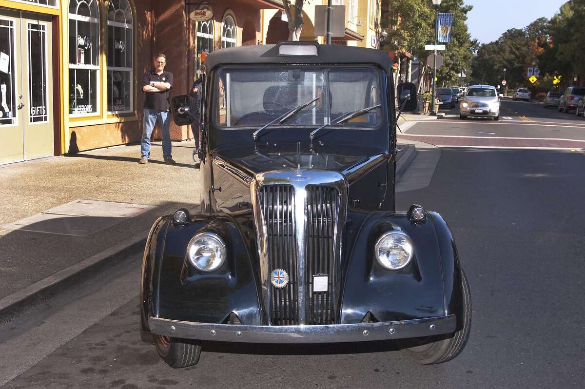 1955 Beardmore Taxi