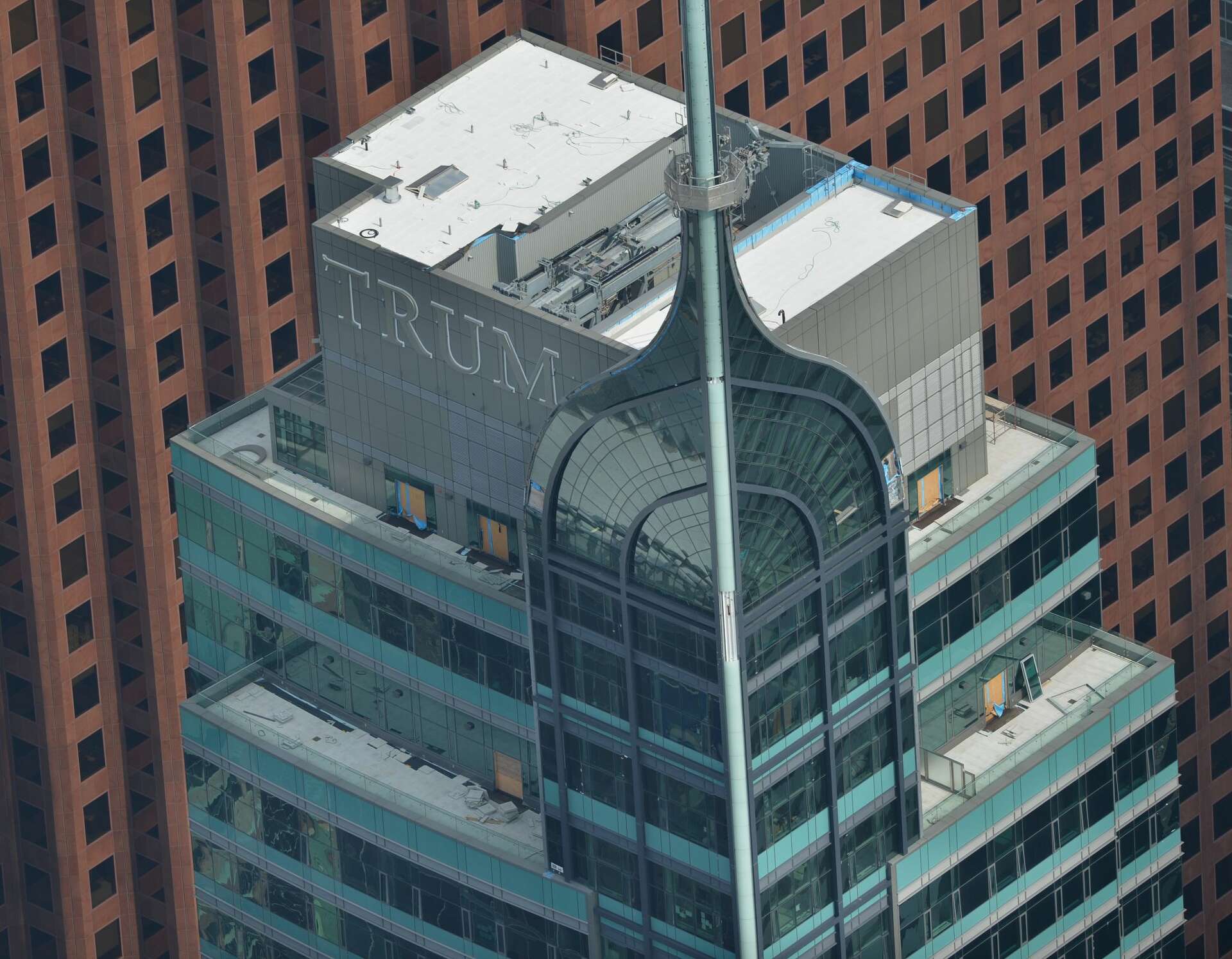 The 65-story Trump Tower in Toronto goes belly-up and into receivership