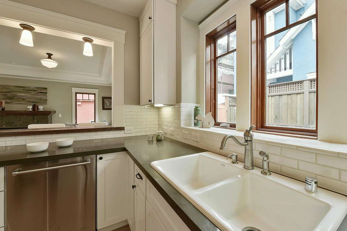 Hot Property: First Bay Tradition alive and well in new Oakland homes