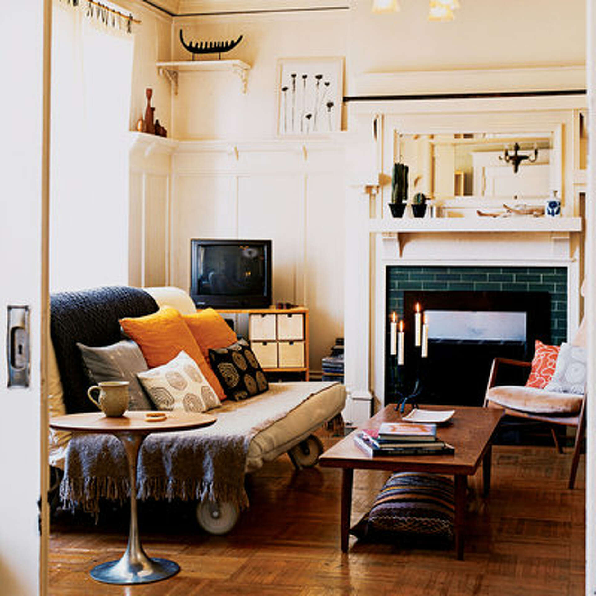 12 ways to maximize a small living room