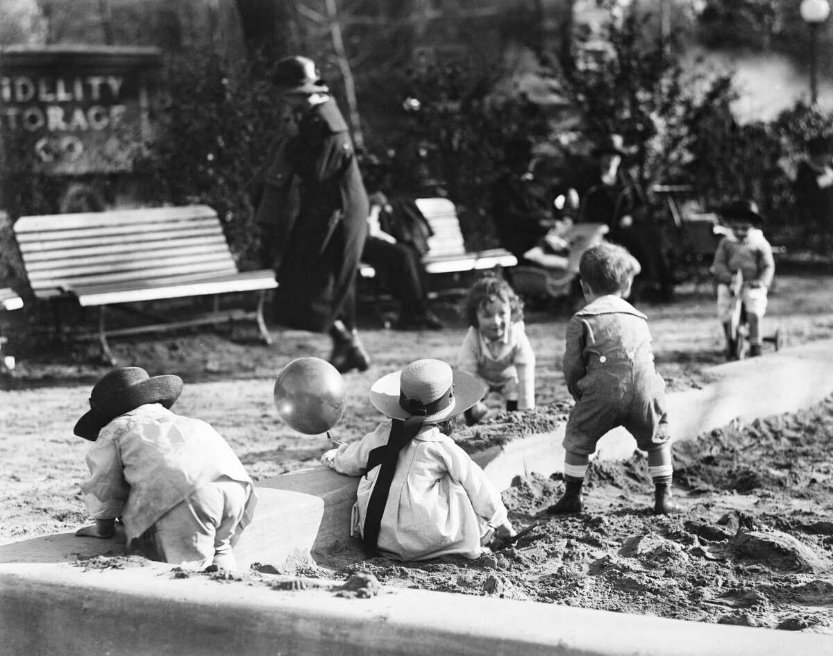 See how Houstonians lived in the Roaring 20s