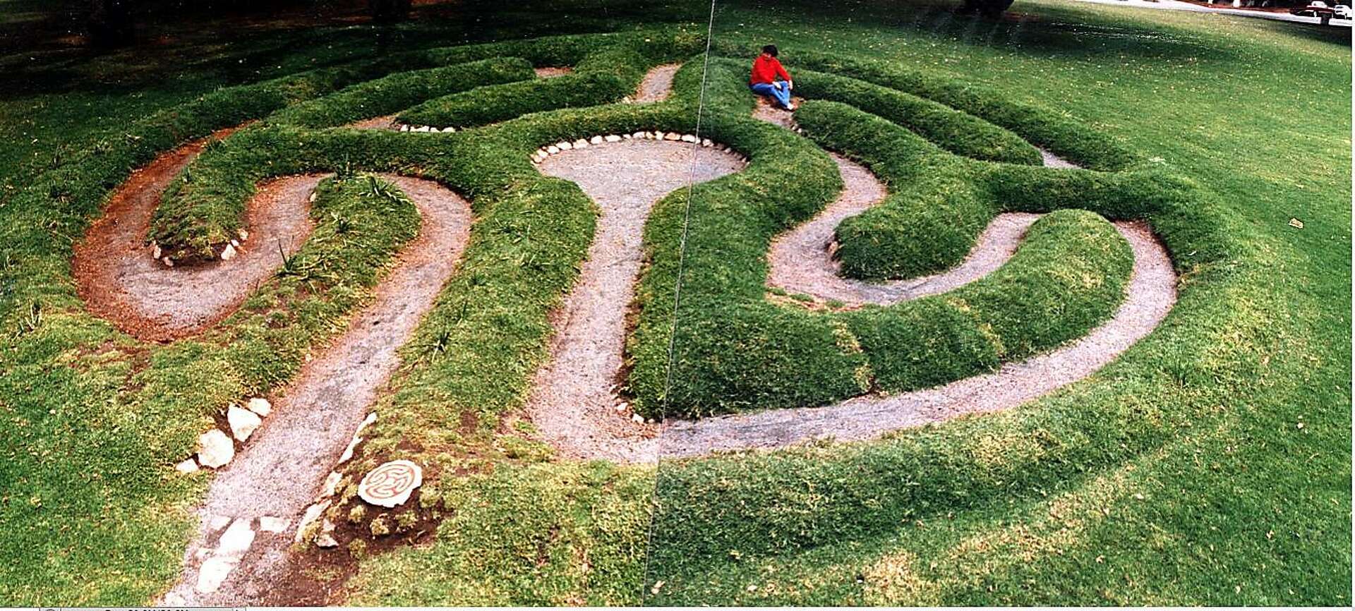 Lake Merritt stroller winds up leading restoration of labyrinth