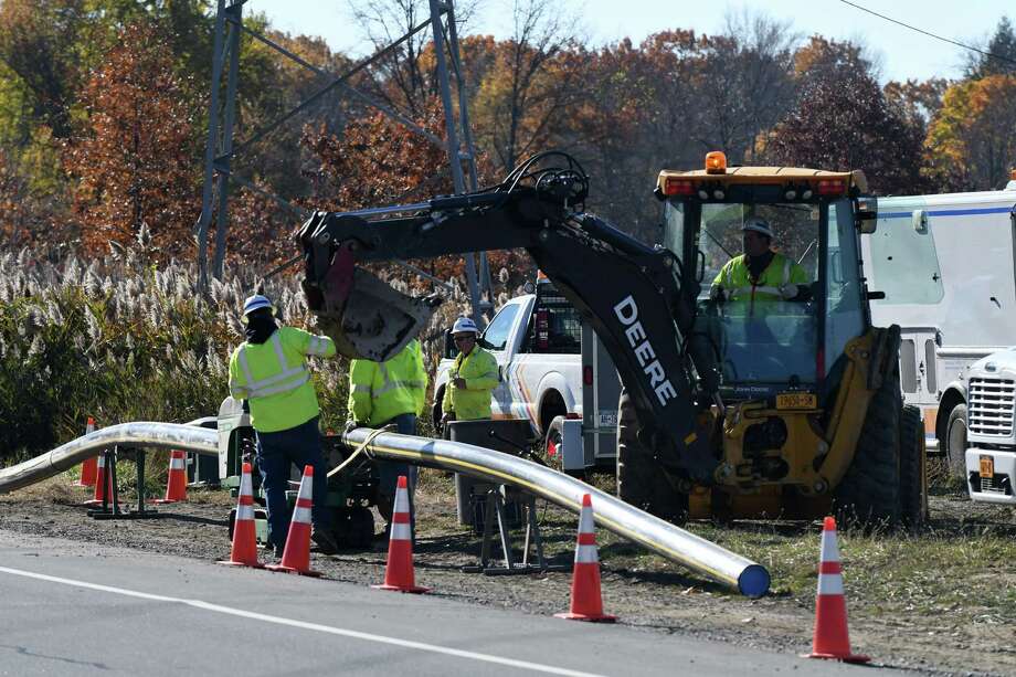 National Grid slowly replacing aging gas pipes - Times Union