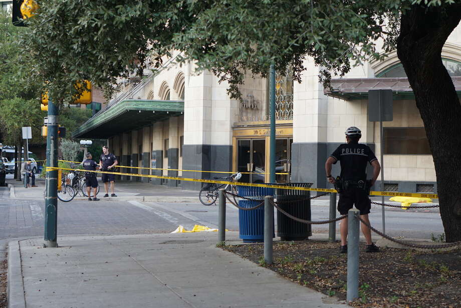 Man's death ruled a suicide after he fell from downtown San Antonio ...