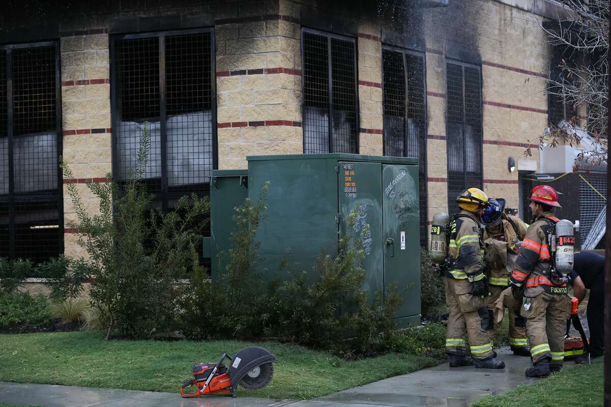 Large fire reported near Houston's museum district