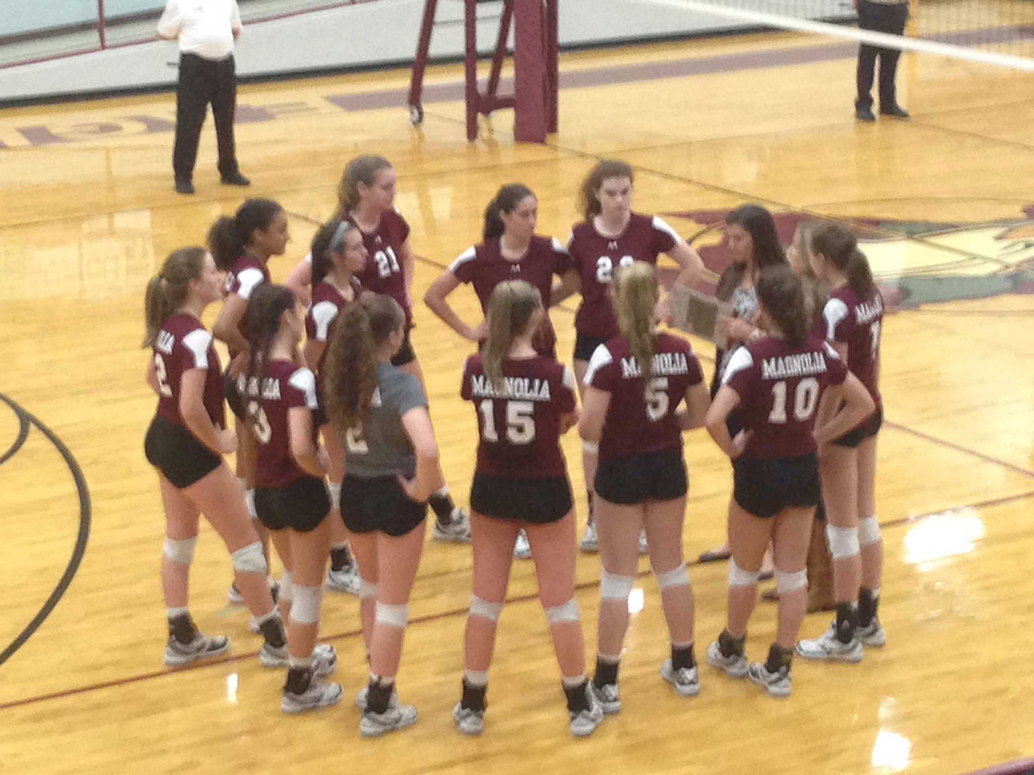 VOLLEYBALL: Cedar Park takes down Magnolia in Region III-5A quarterfinals