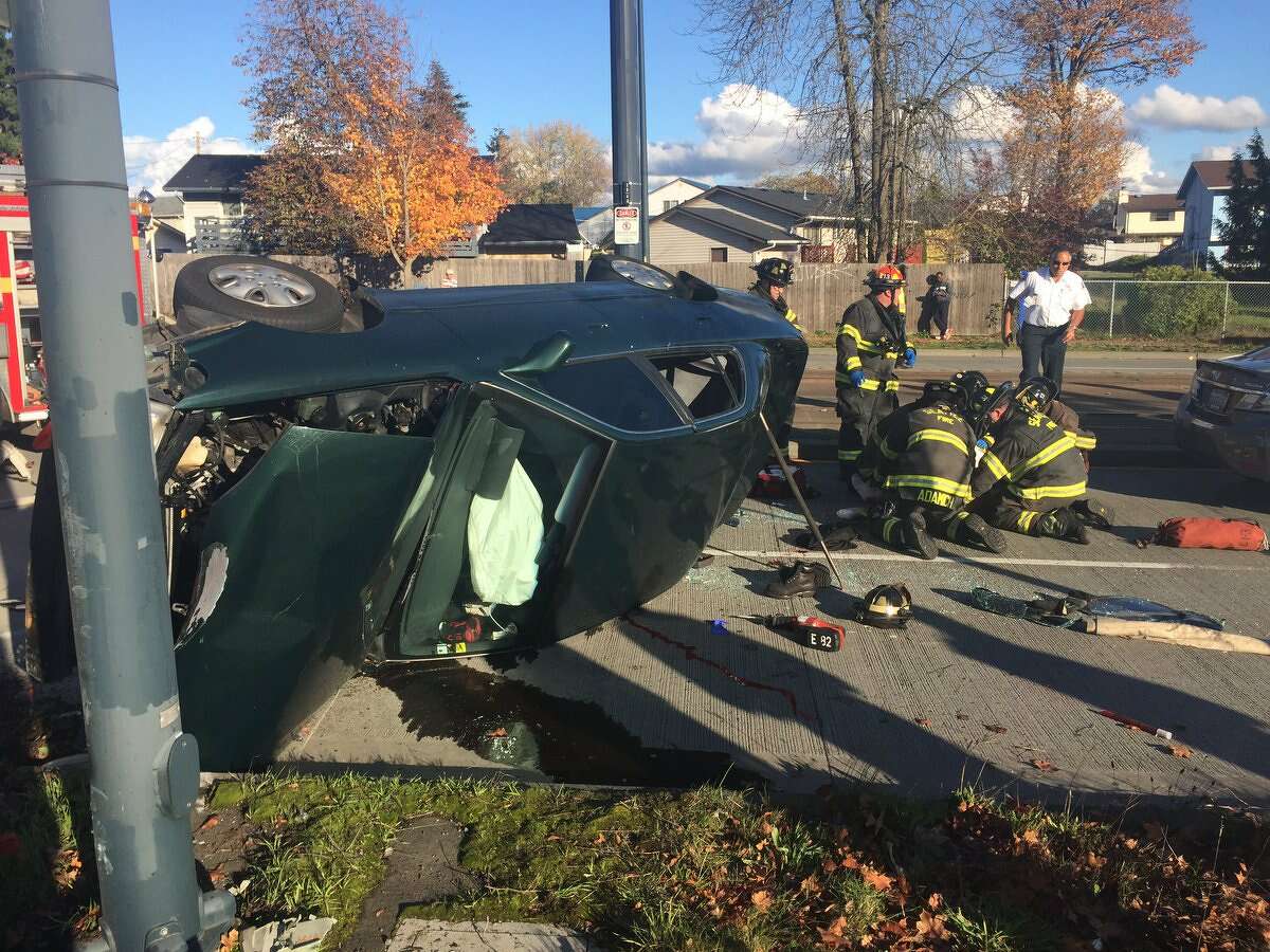Shooting, crash in Rainier Valley injure 2 Shooting, crash in Rainier Valley injure 2