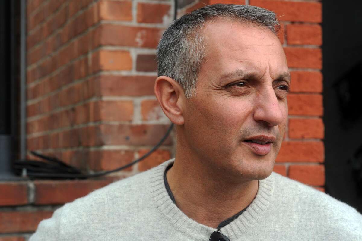 In blue Connecticut, enclaves of Trump support