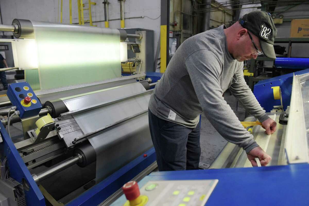 Von Roll USA rolls out new line in Rotterdam