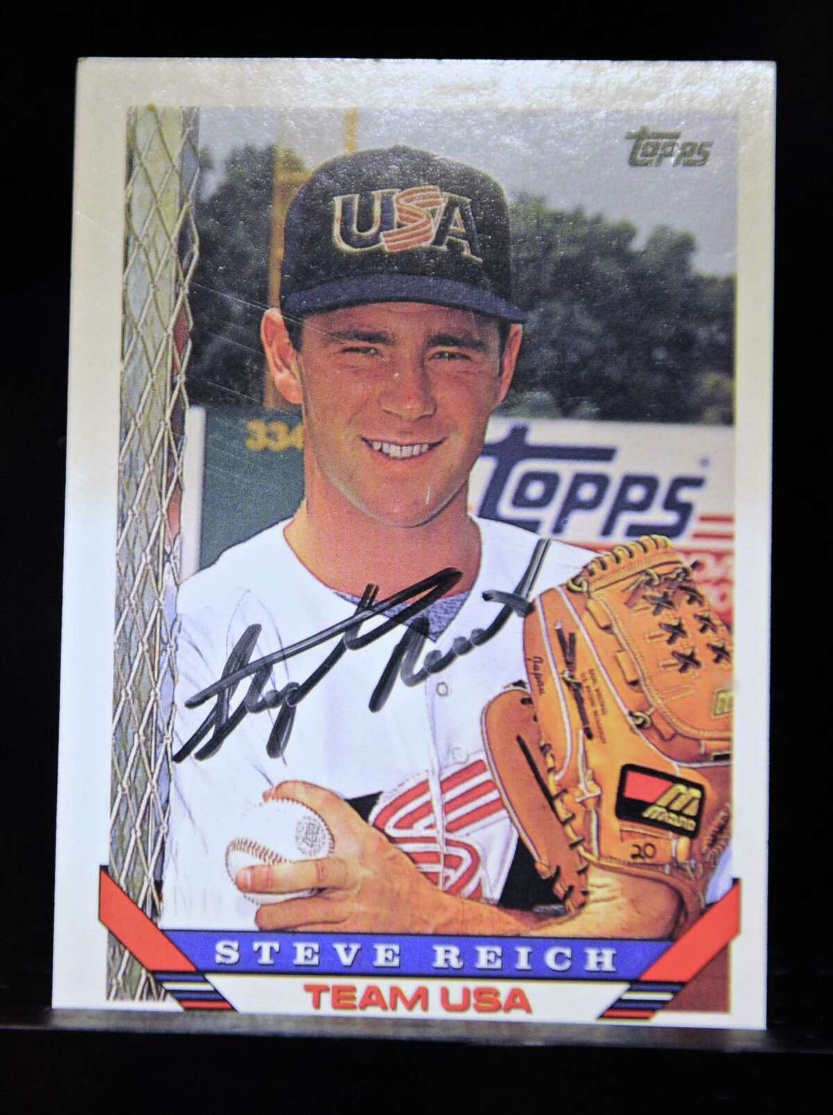 Fallen soldier, star pitcher to be honored by Connecticut coaches