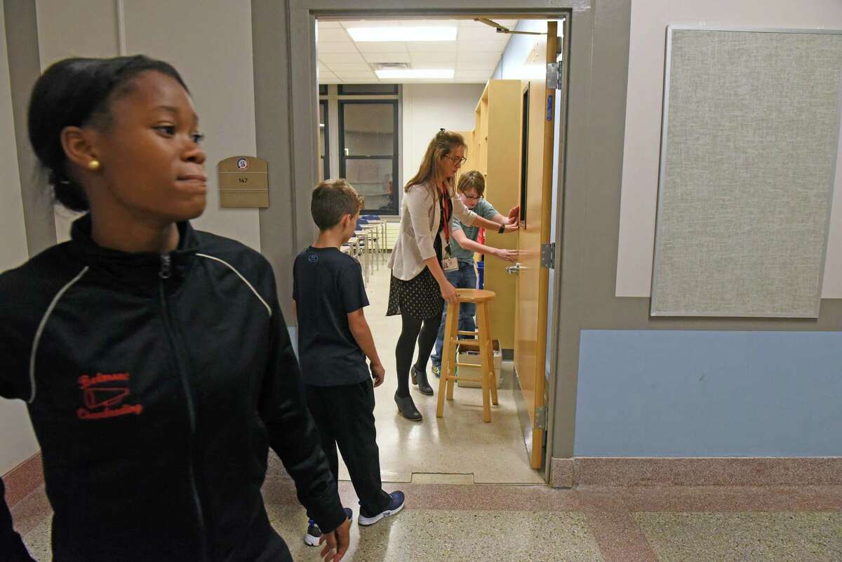 Photos: Oneida Middle School celebrates reopening