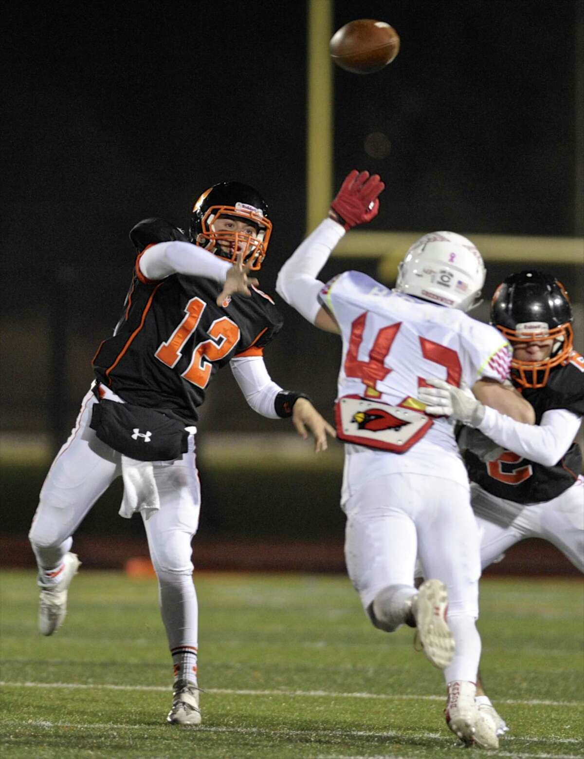 Ridgefield beats Greenwich to strengthen playoff hopes