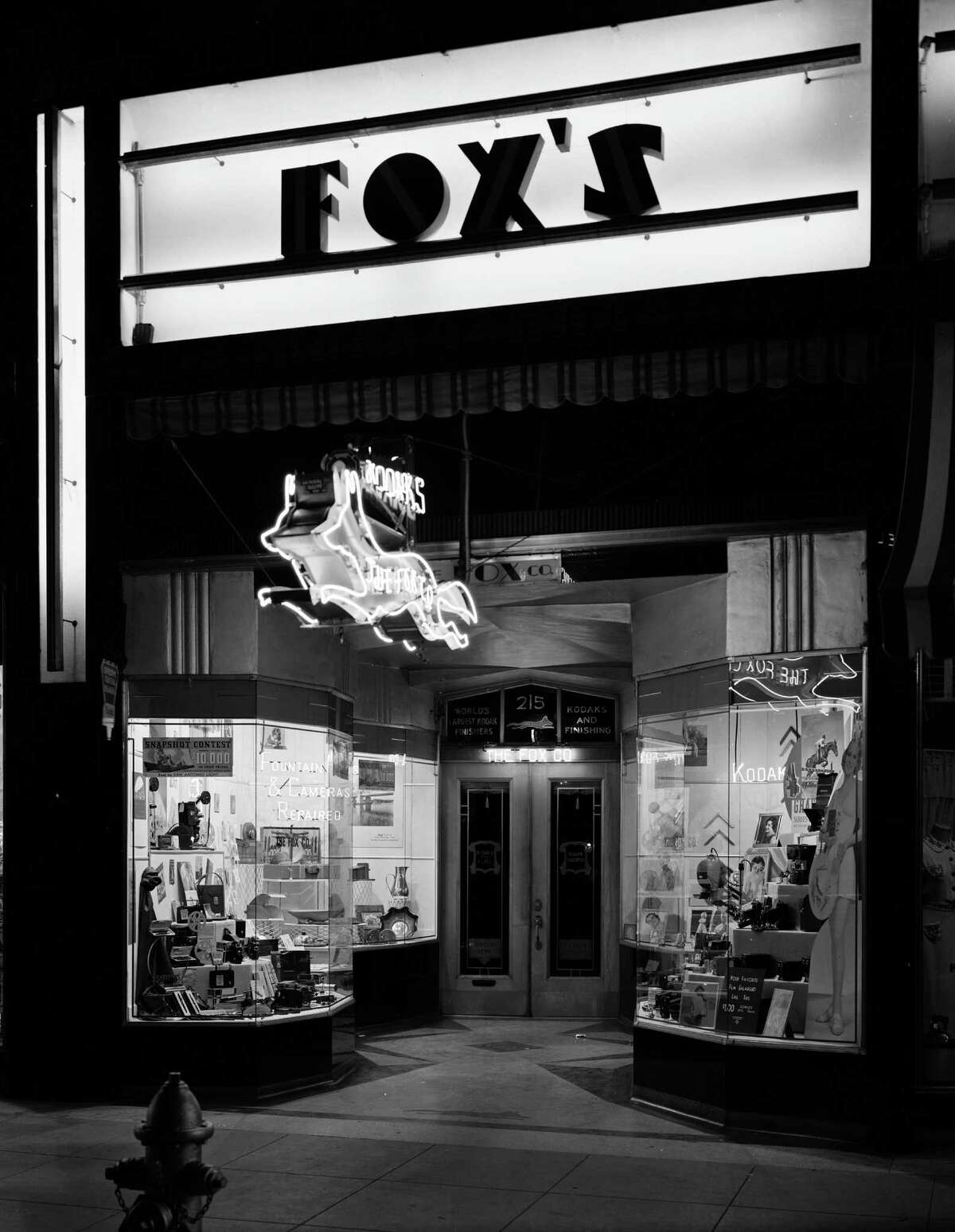 Quick Fox Photo once dominated its industry