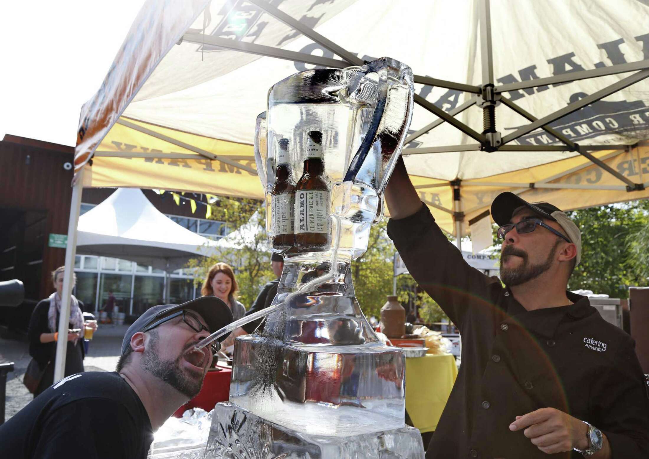 San Antonio cook-off raises thousands for hospitality students