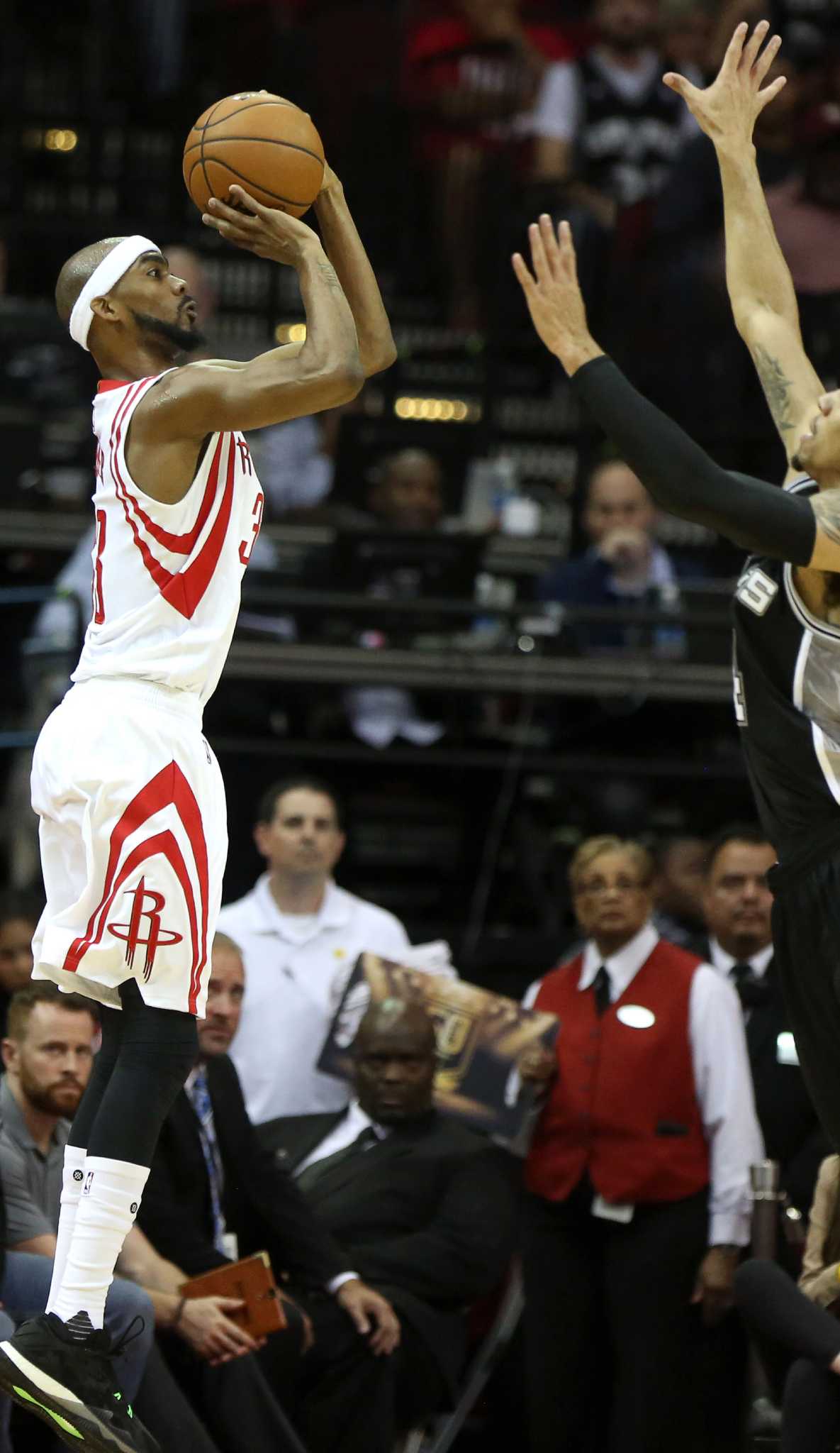 Rockets give three cheers for the 3-pointer