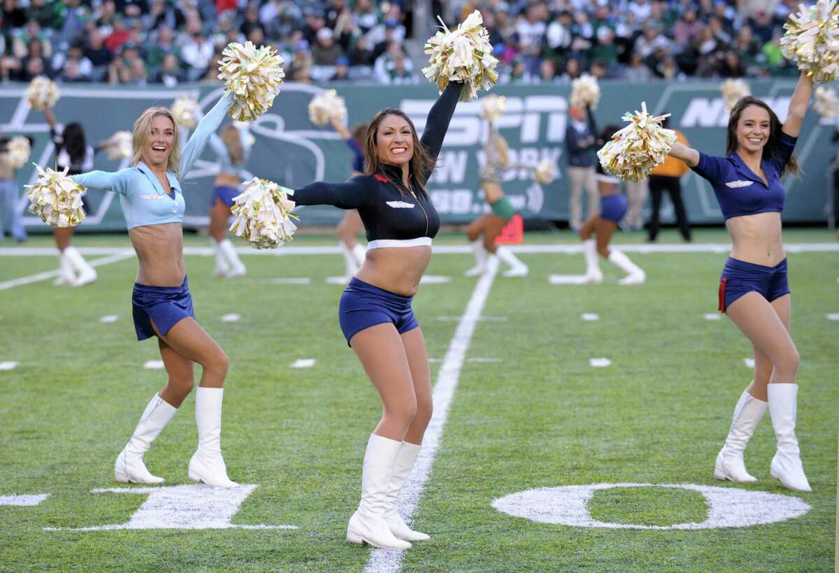 NFL Cheerleaders: Week 10