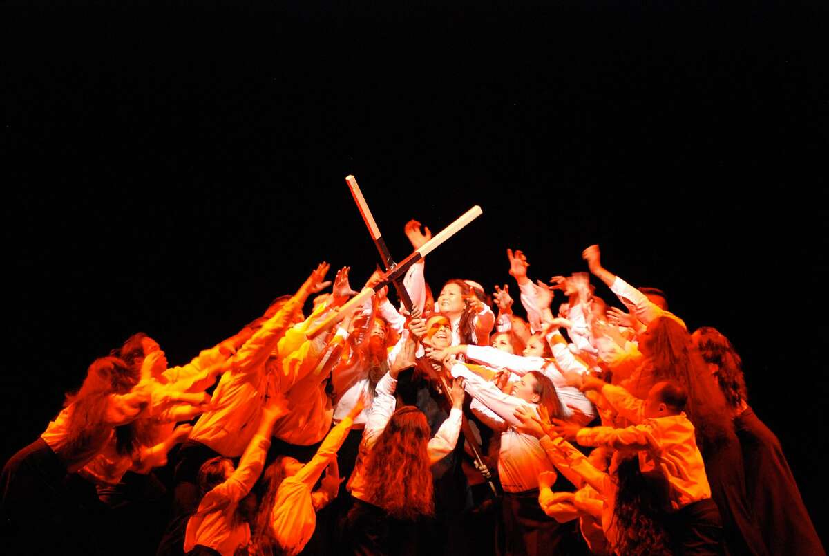 Redefining Hawaii’s hula tradition for the mainland