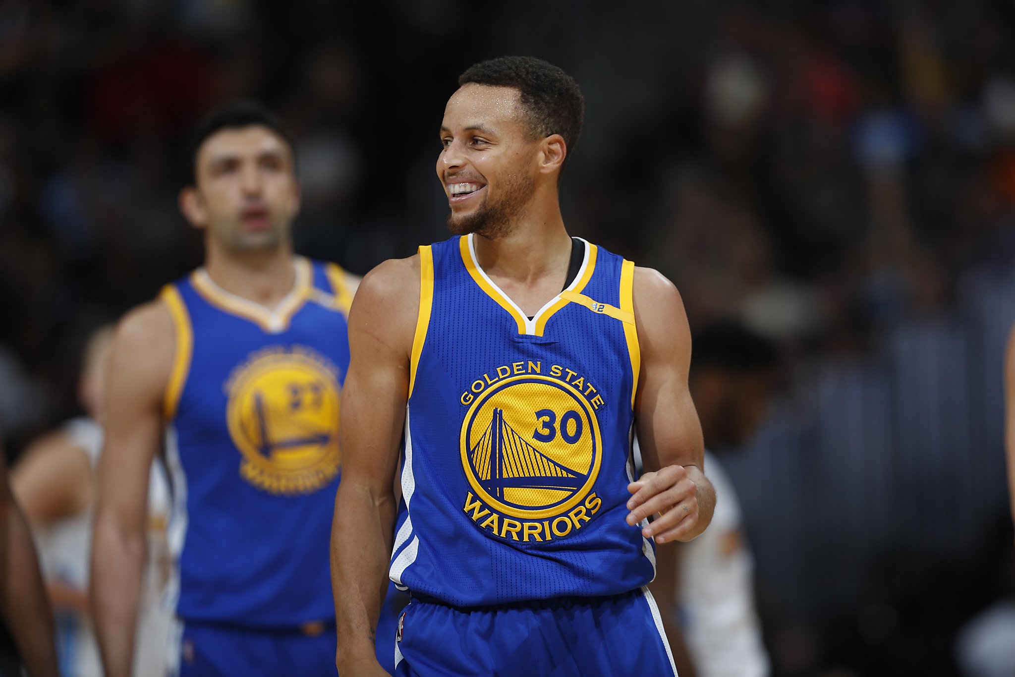 Warriors’ Curry on pace to threaten own 3-point record