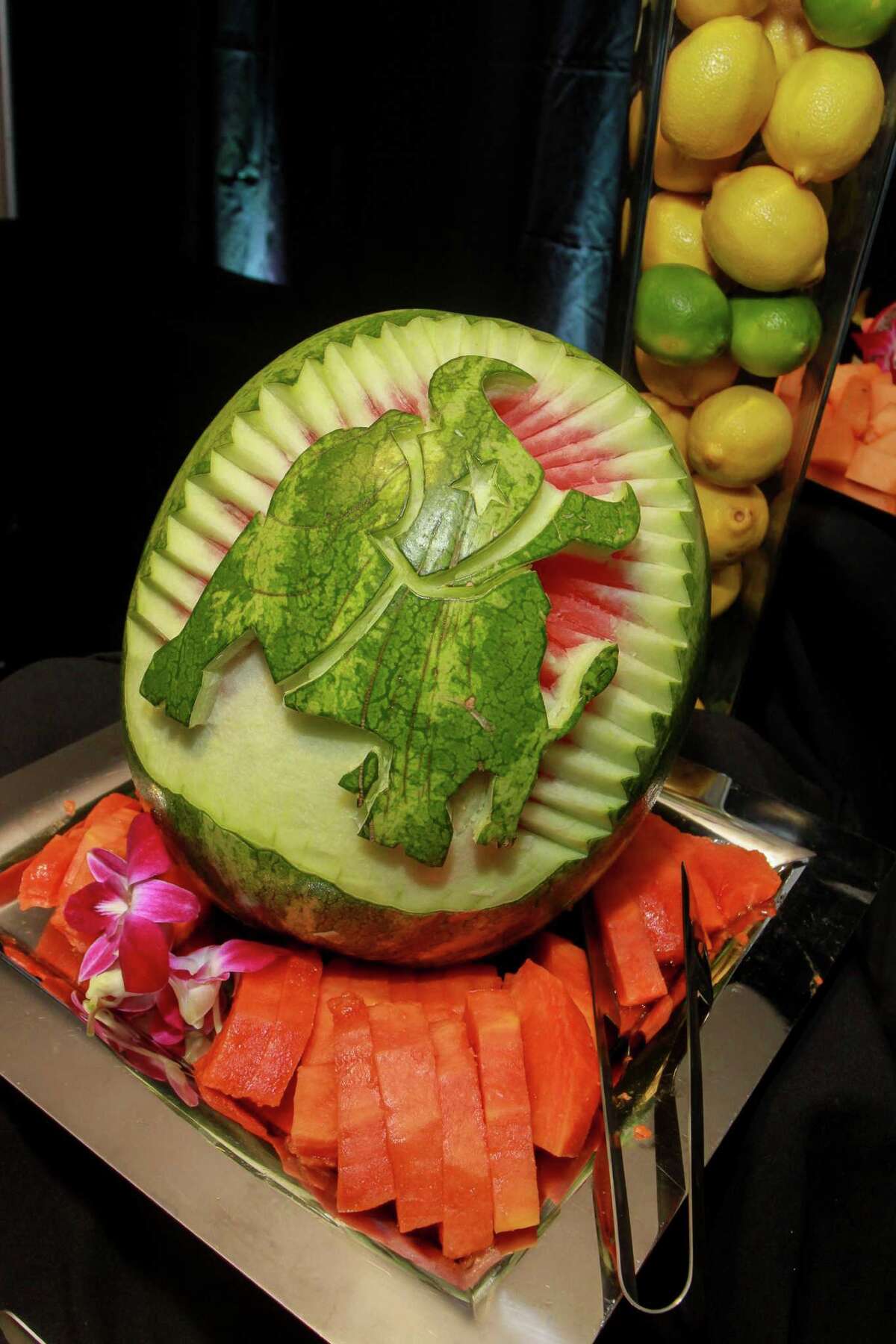 Texans and fans eat their hearts out for charity