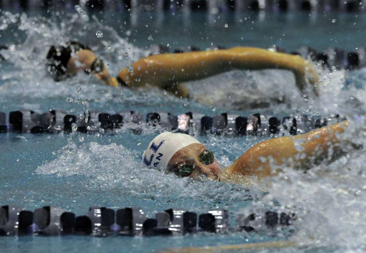 Darien does it again