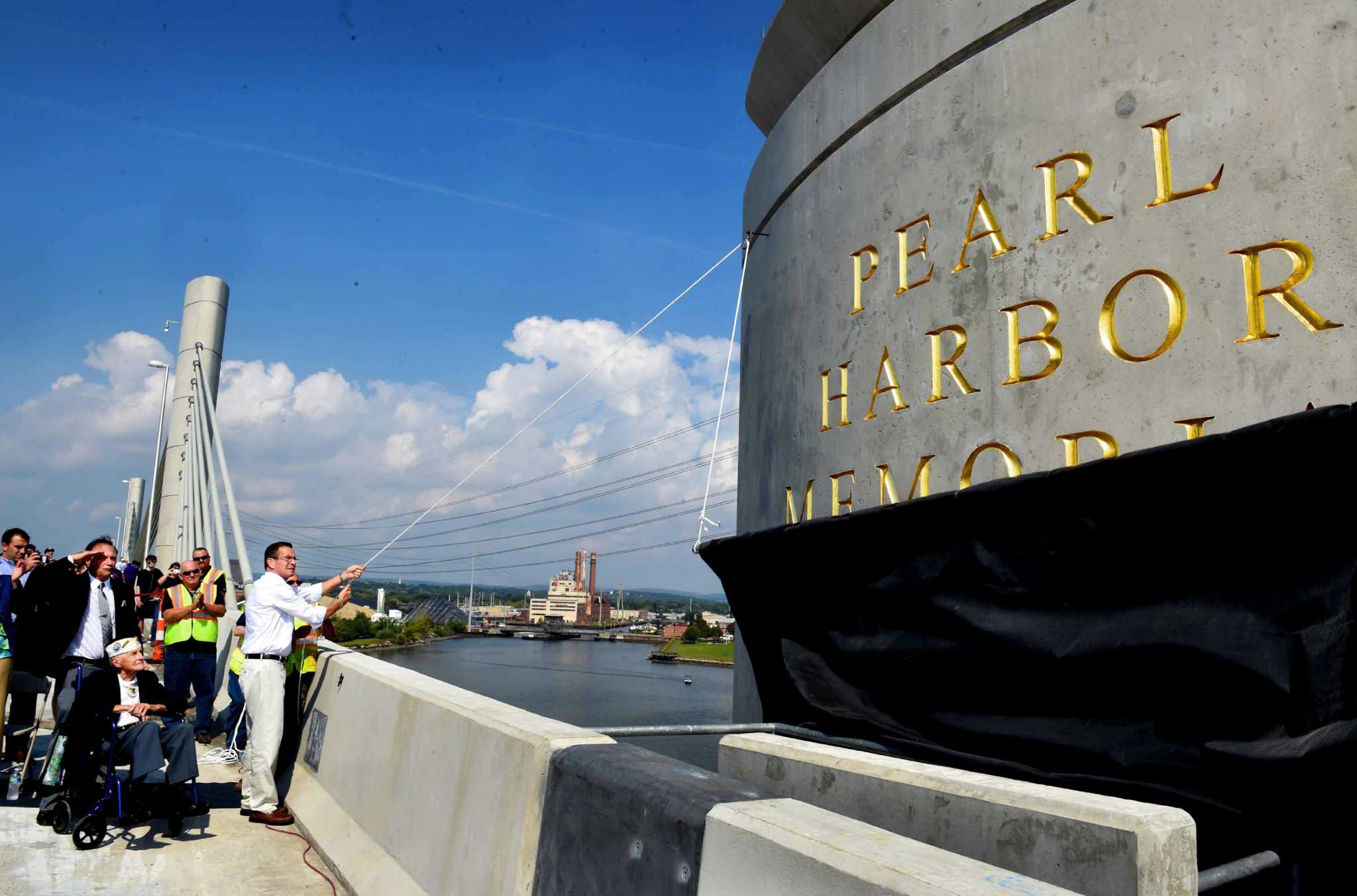 New ‘Q Bridge’ wins top national award