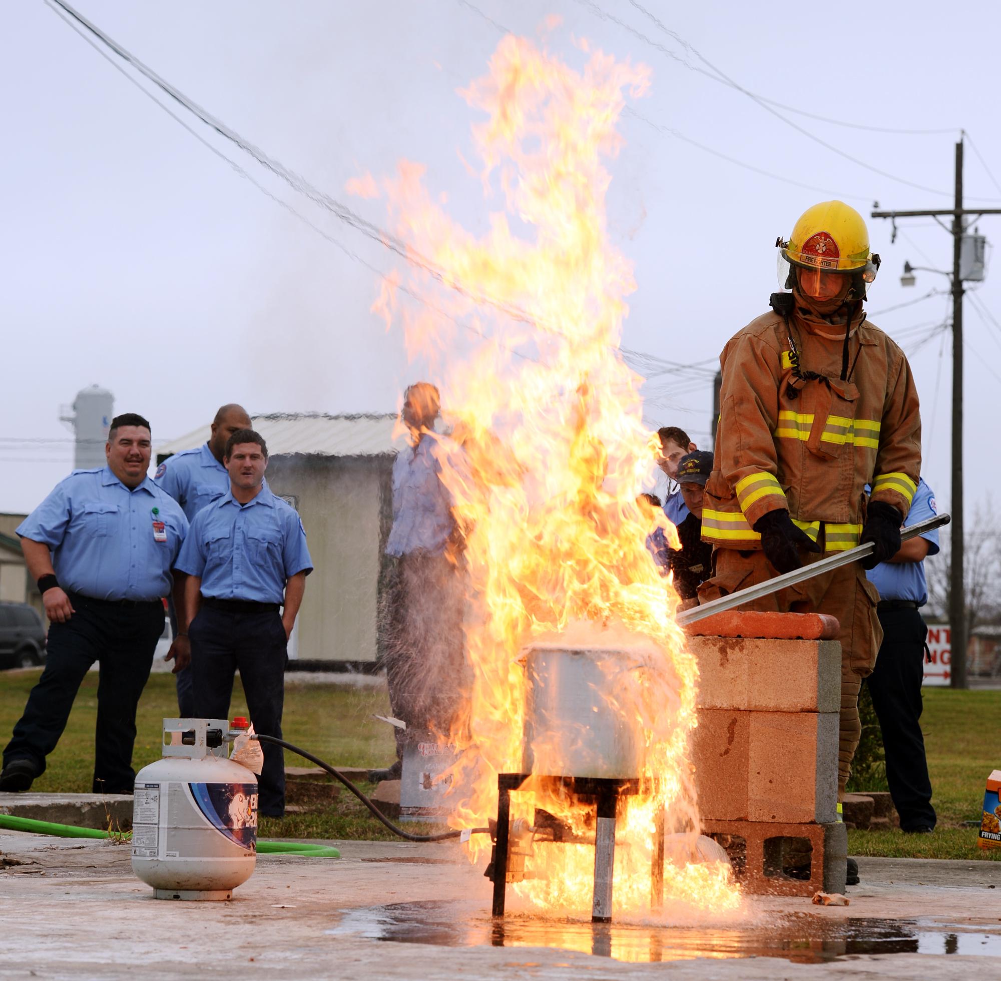 Report: Cooking fires double on Thanksgiving Day