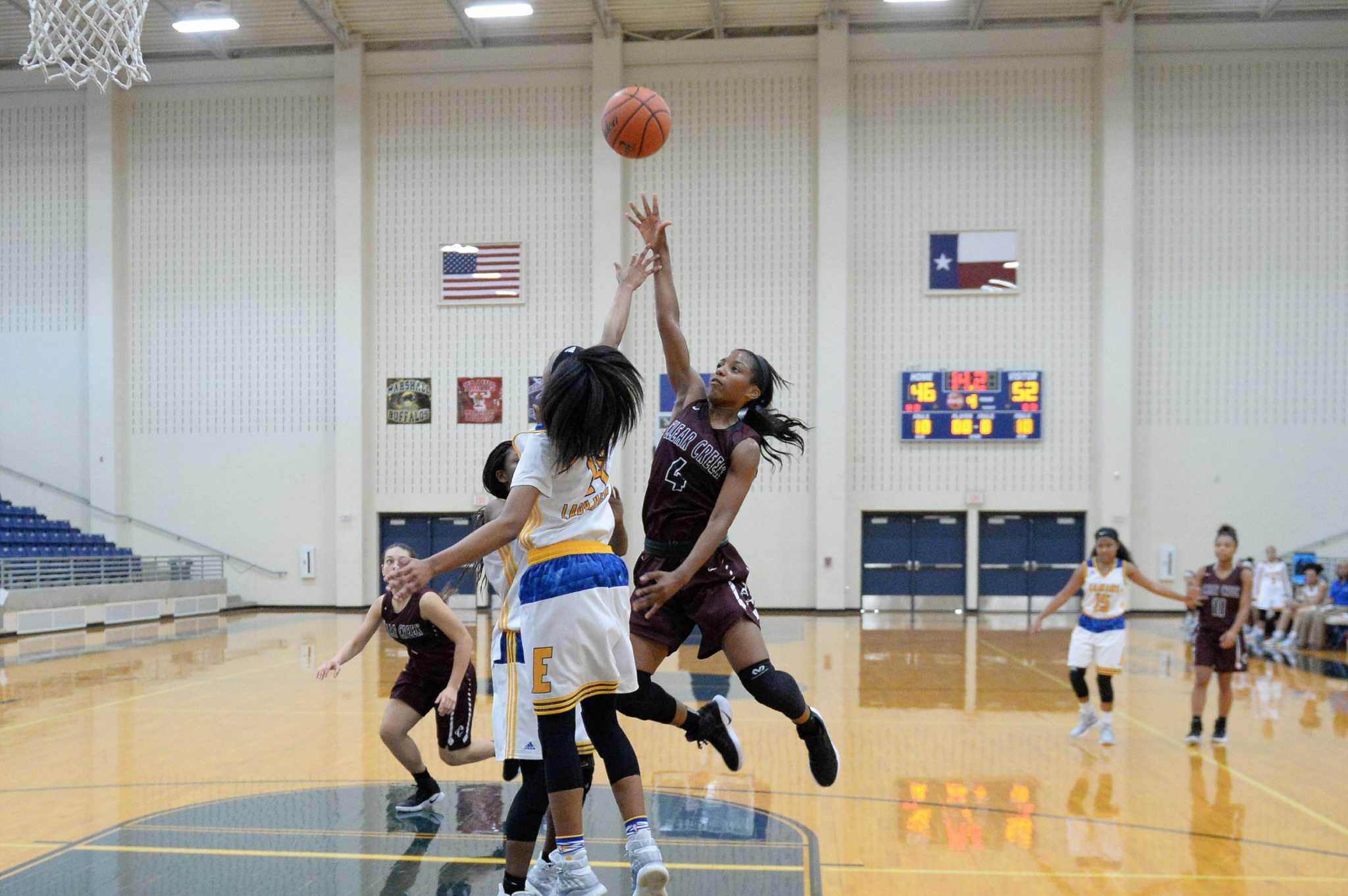 Nov. 17: Elkins vs. Clear Creek