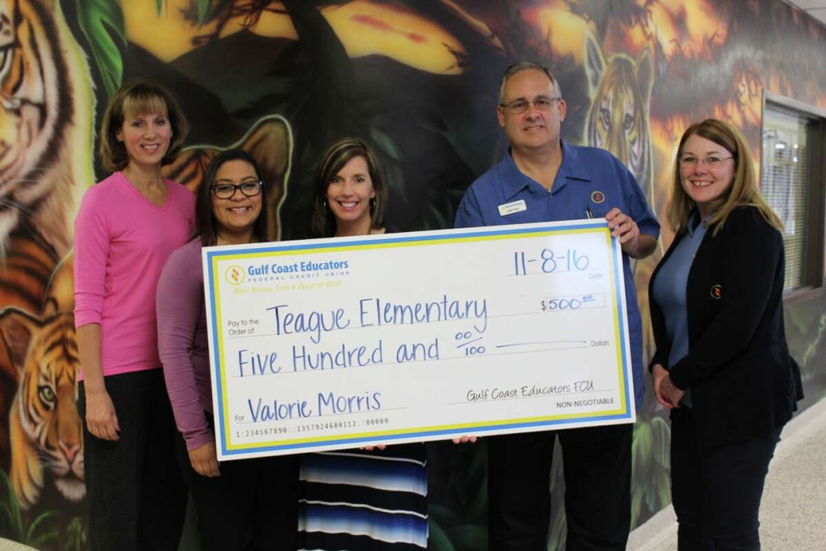 Leadership Pearland hosts team-building retreat