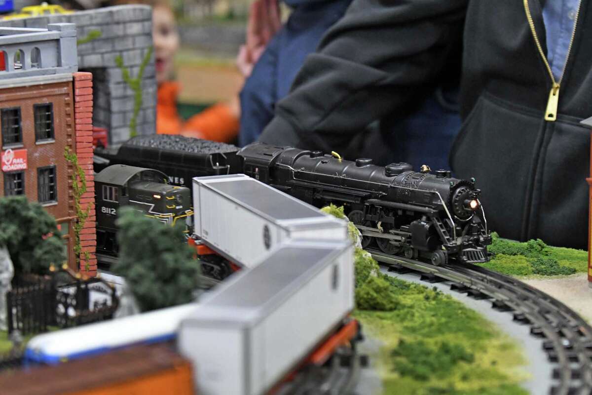 Photos: Train Show