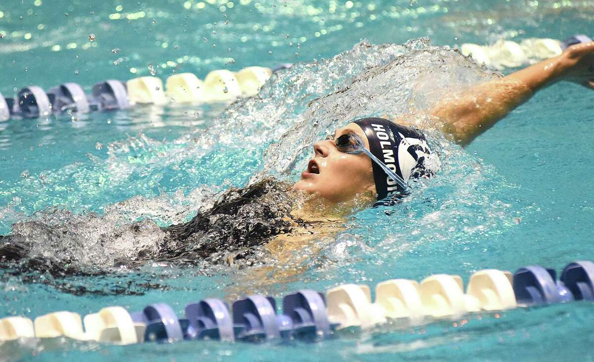 Greenwich swims to second straight State Open title