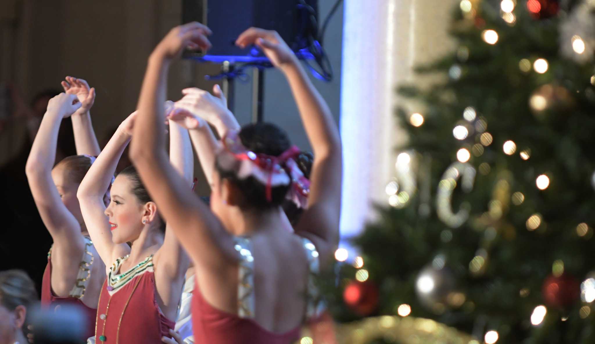 Photos: Nutcracker Tea