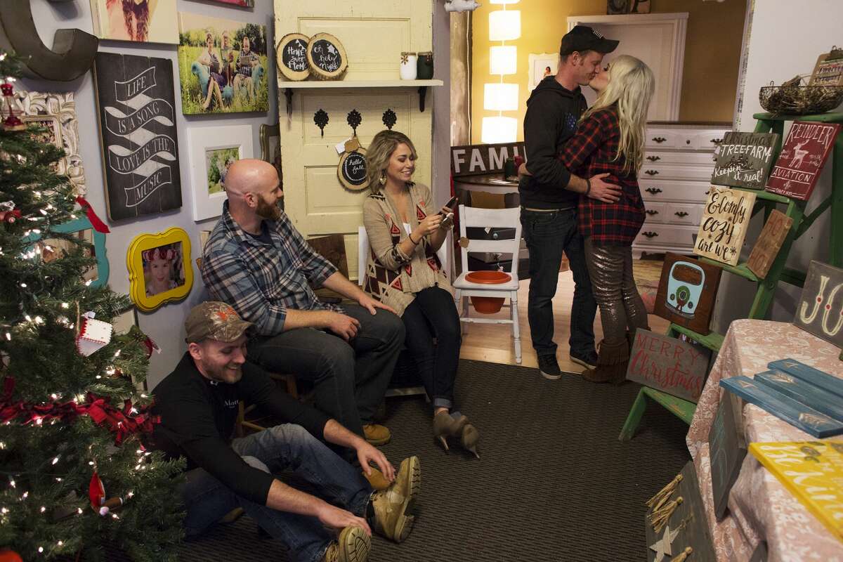 Captured Goes Vintage