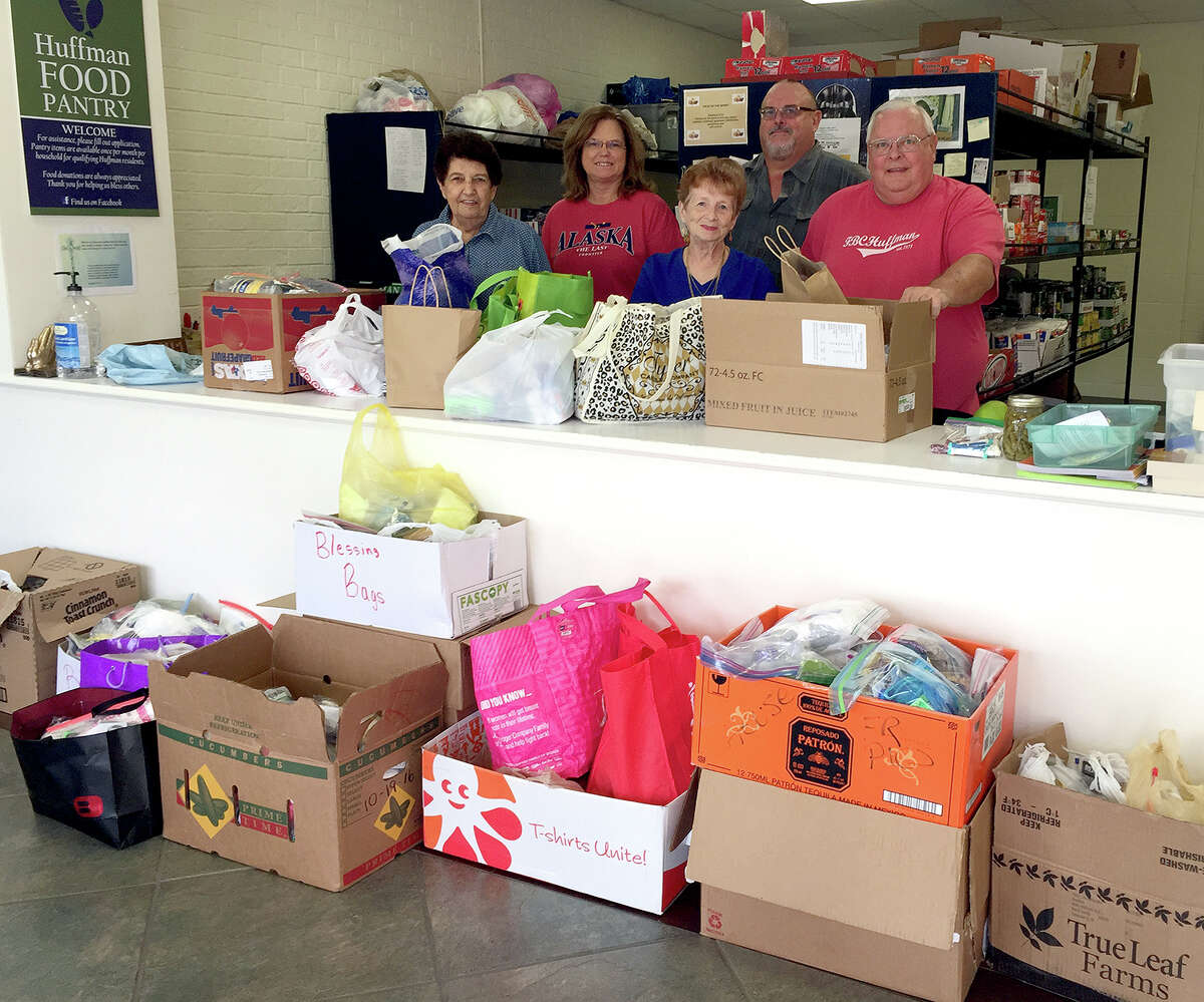 Huffman Middle School students collect donated items for 'blessing bags'